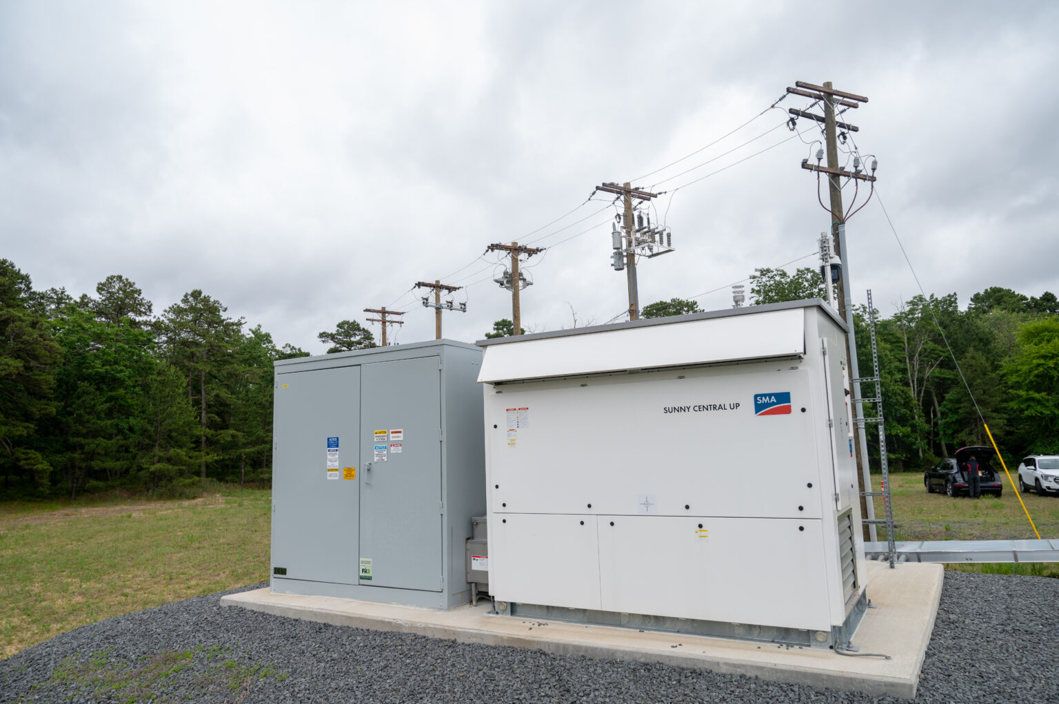 Comparing Central vs String Inverters for Utility-Scale PV Projects ...